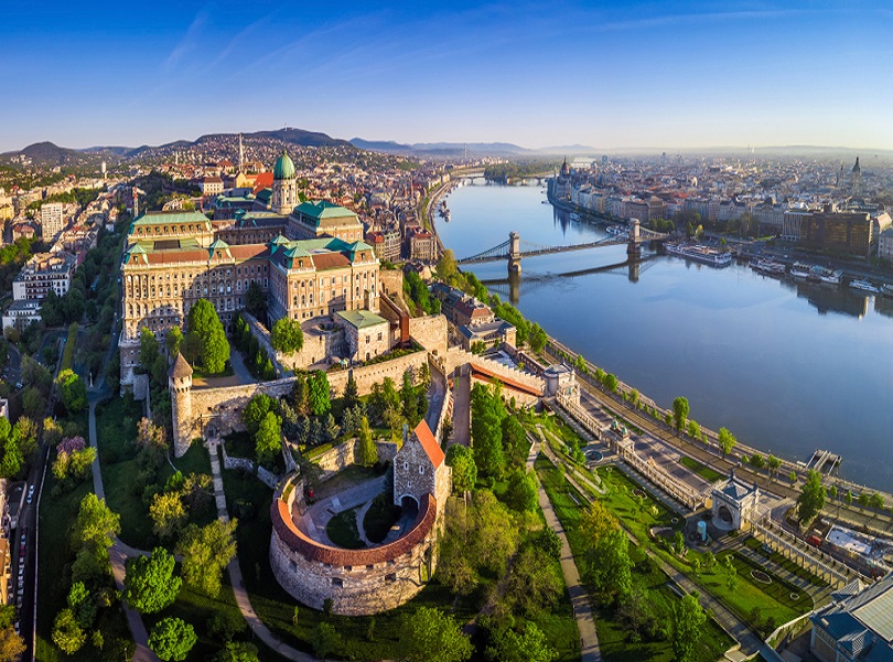 European destinations near UK with short flight time