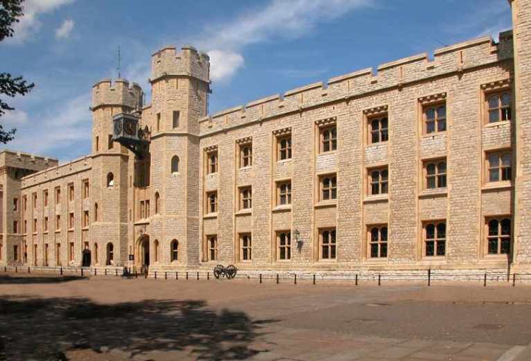 14 Most Famous Places in the World Where Photography Is Not Allowed