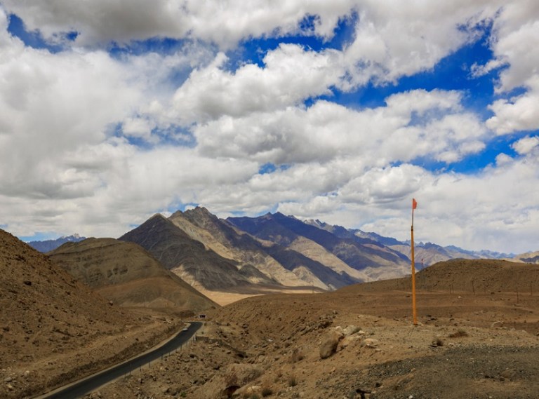 23 Popular Places to Visit in Leh Ladakh | Top Tourist Attractions in ...