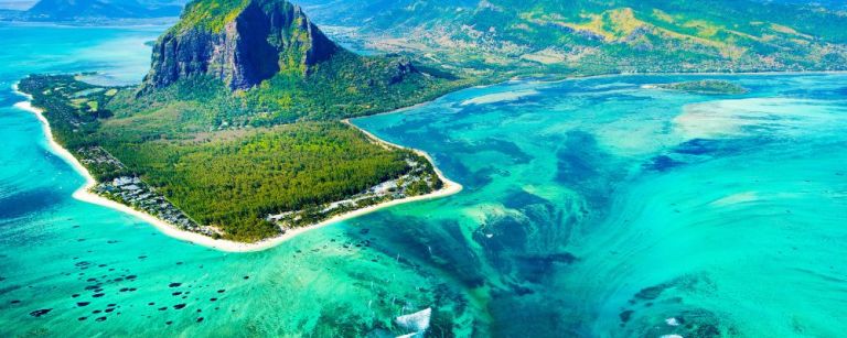 Where is hot in November? Top 20 hot destinations to visit in November