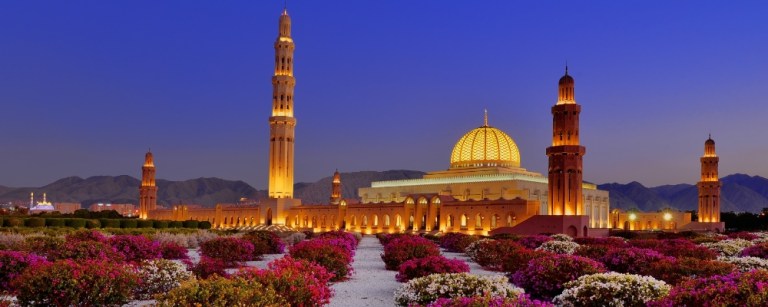 Where is hot in November? Top 20 hot destinations to visit in November