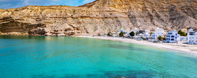 Where is hot in November? Top 20 hot destinations to visit in November